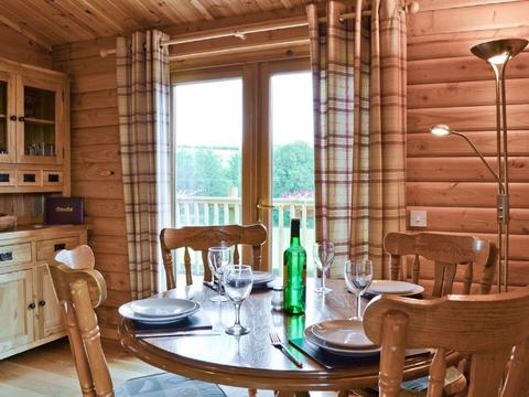 Holiday House Bonnie View Lodge in Bridge of Marnoch GB8655.100.1 ...