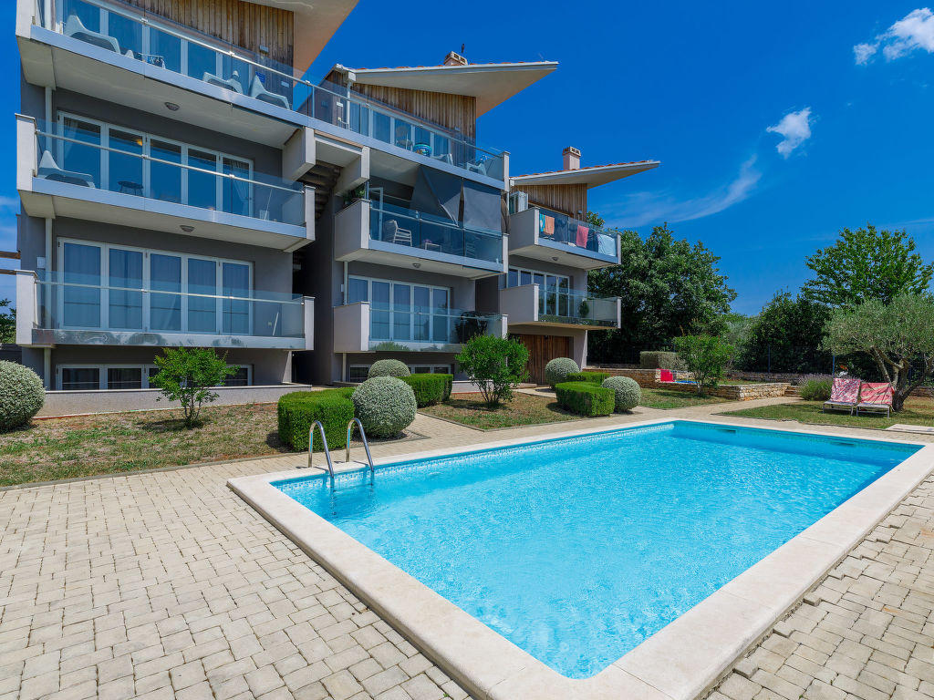 Ferienwohnung Katka in Umag/Zambratija HR2208.438.1 | Interhome