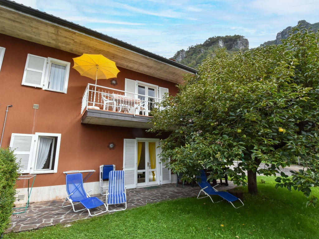 Apartamenty Villa Laura w: Lago d'Idro IT2114.613.1 | Interhome