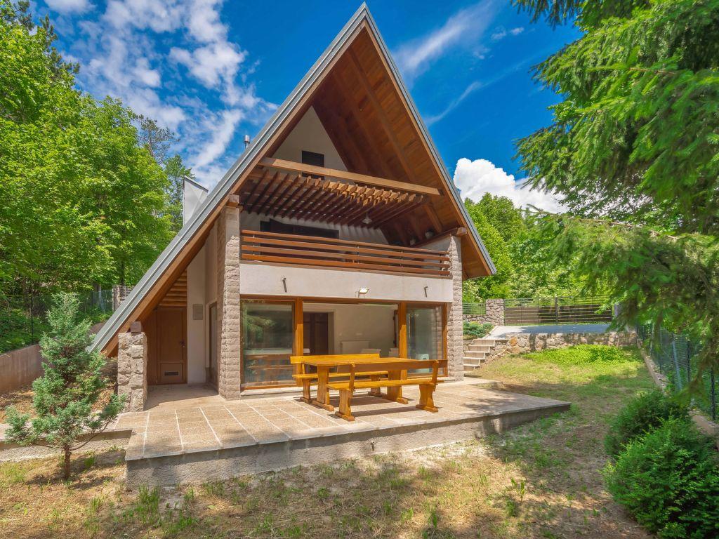 Vakantiehuis Lič in Fužine HR2938.305.1