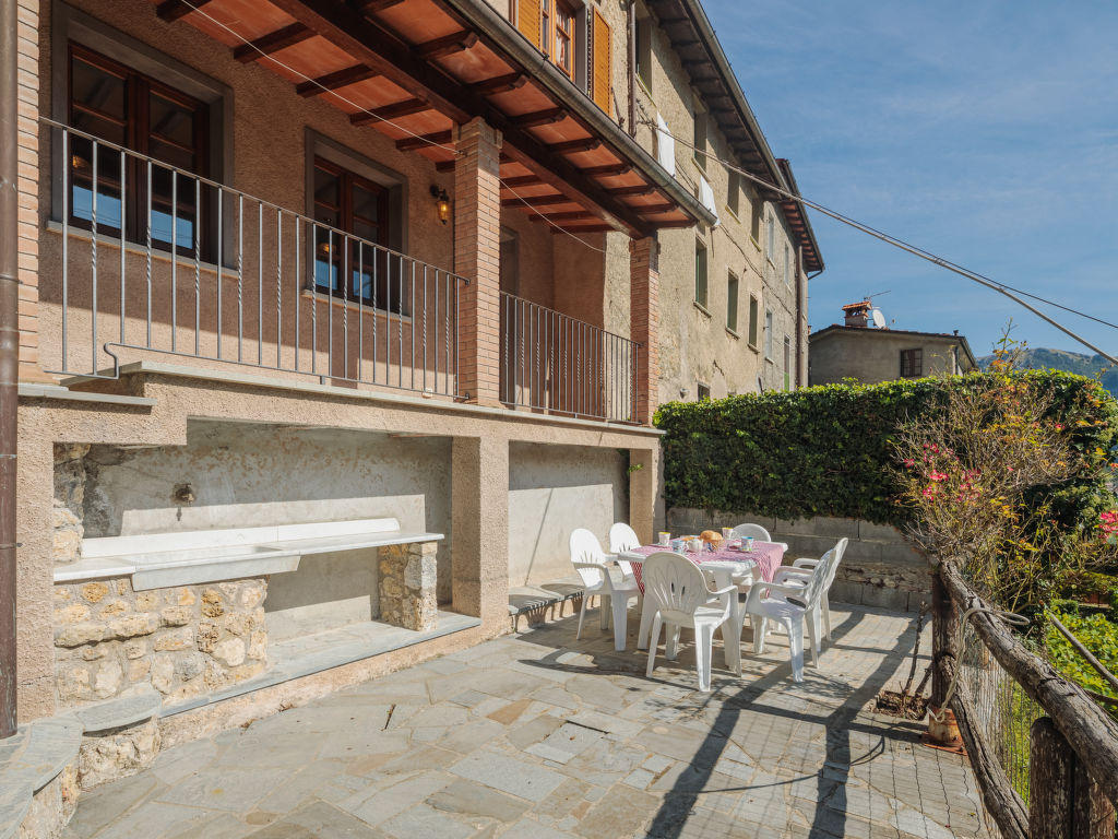 Holiday House Da Franca in Pietrasanta IT5182.100.1 | Interhome